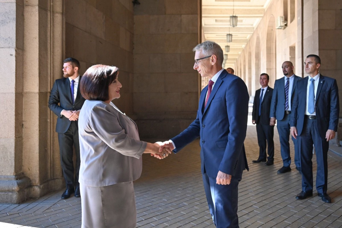 Azerbaijani Parliament Speaker Sahiba Gafarova meets with Bulgarian ...