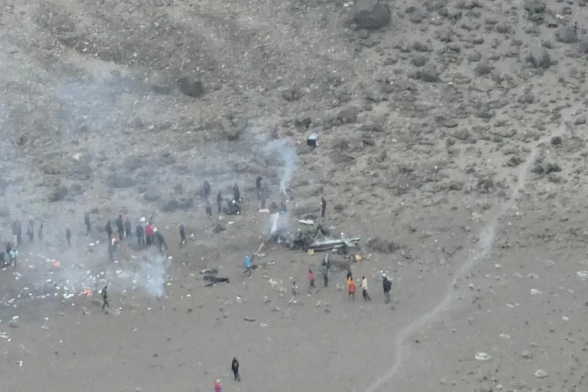 Helicopter crash on Tanzania's Mount Kilimanjaro kills five, aviation ...