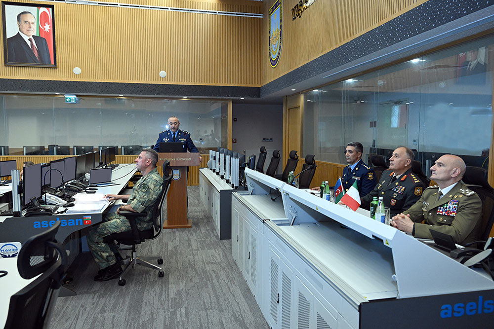Chief of Defence of Italian Armed Forces pays a visit to Azerbaijan-VIDEO