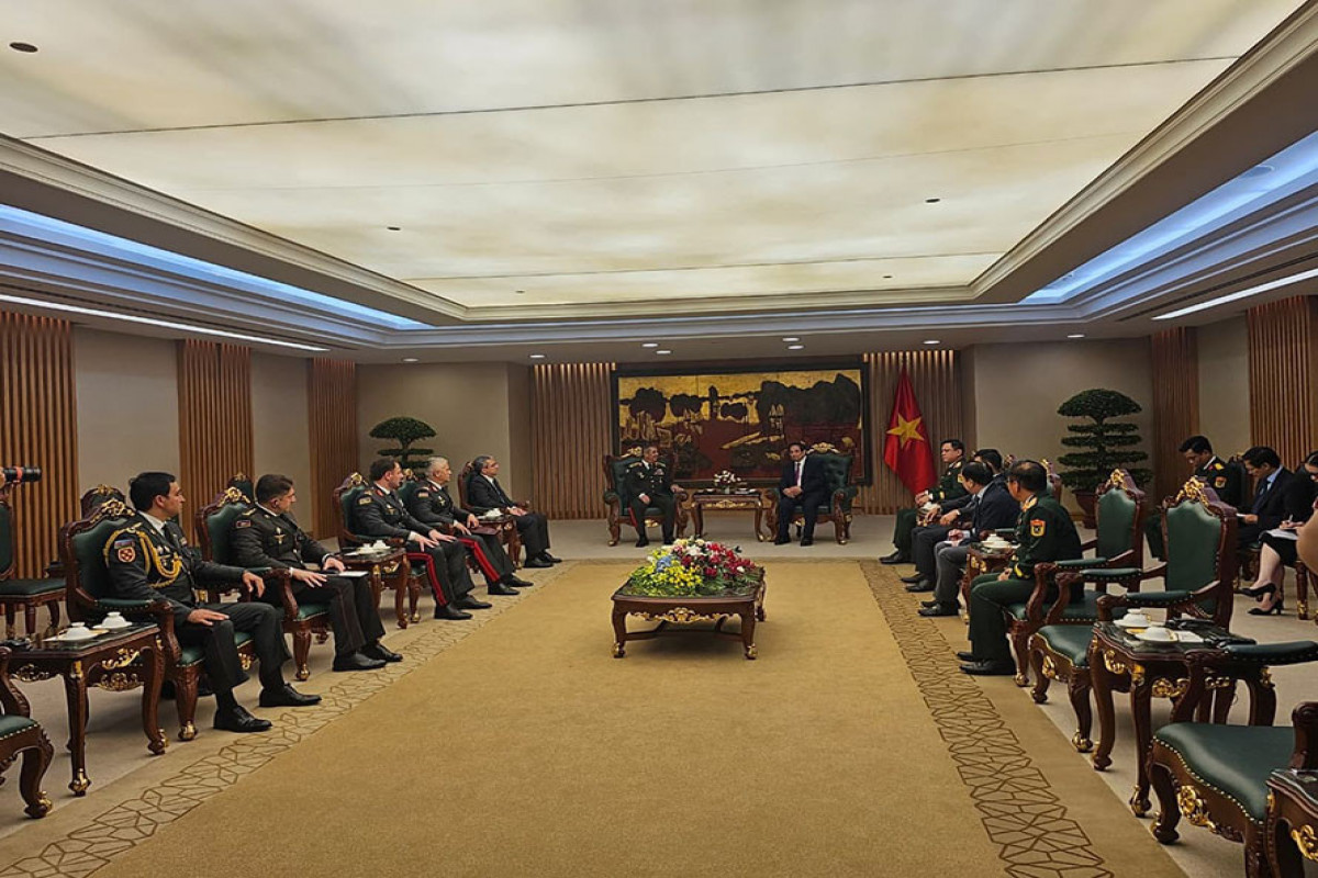 Azerbaijan Defense Minister meets Vietnamese Prime Minister and ...