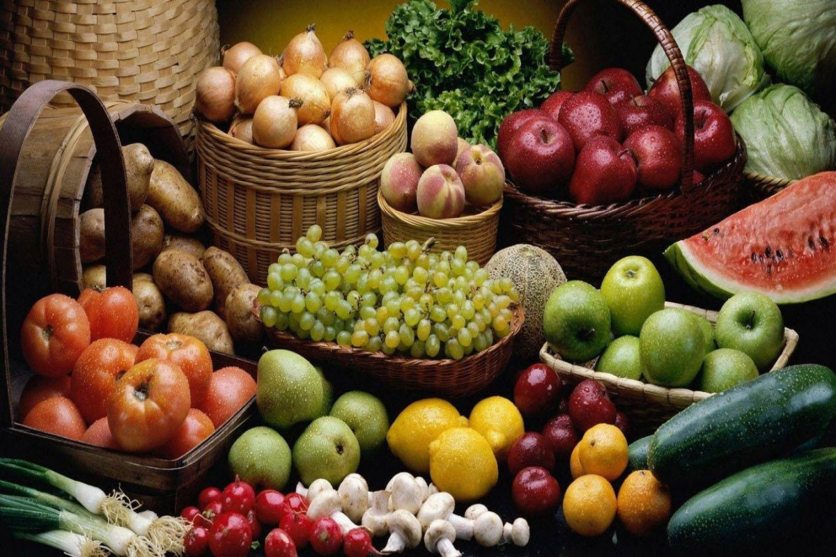 Azerbaijan earns over $560 million from fruit and vegetable exports in ...