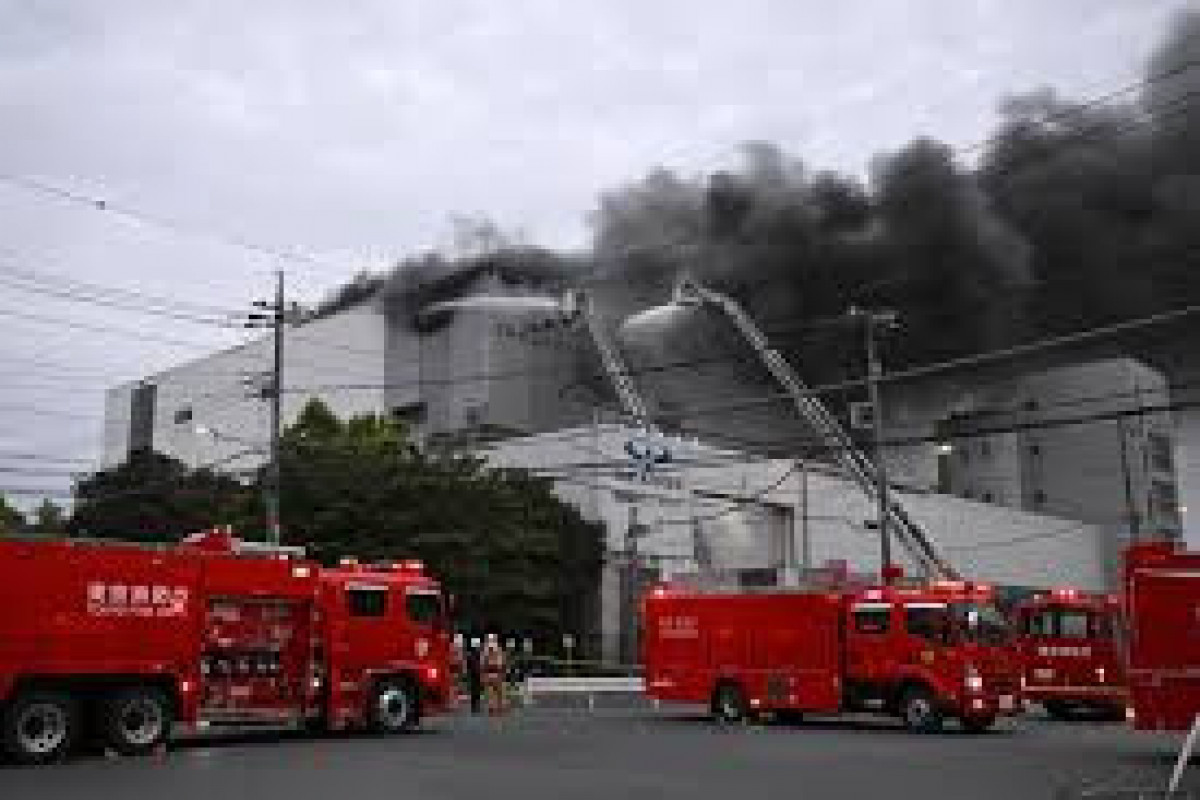 Fire breaks out at building in Tokyo's Haneda airport
