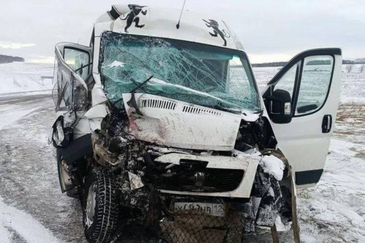 Five children killed in bus-truck crash in Russia