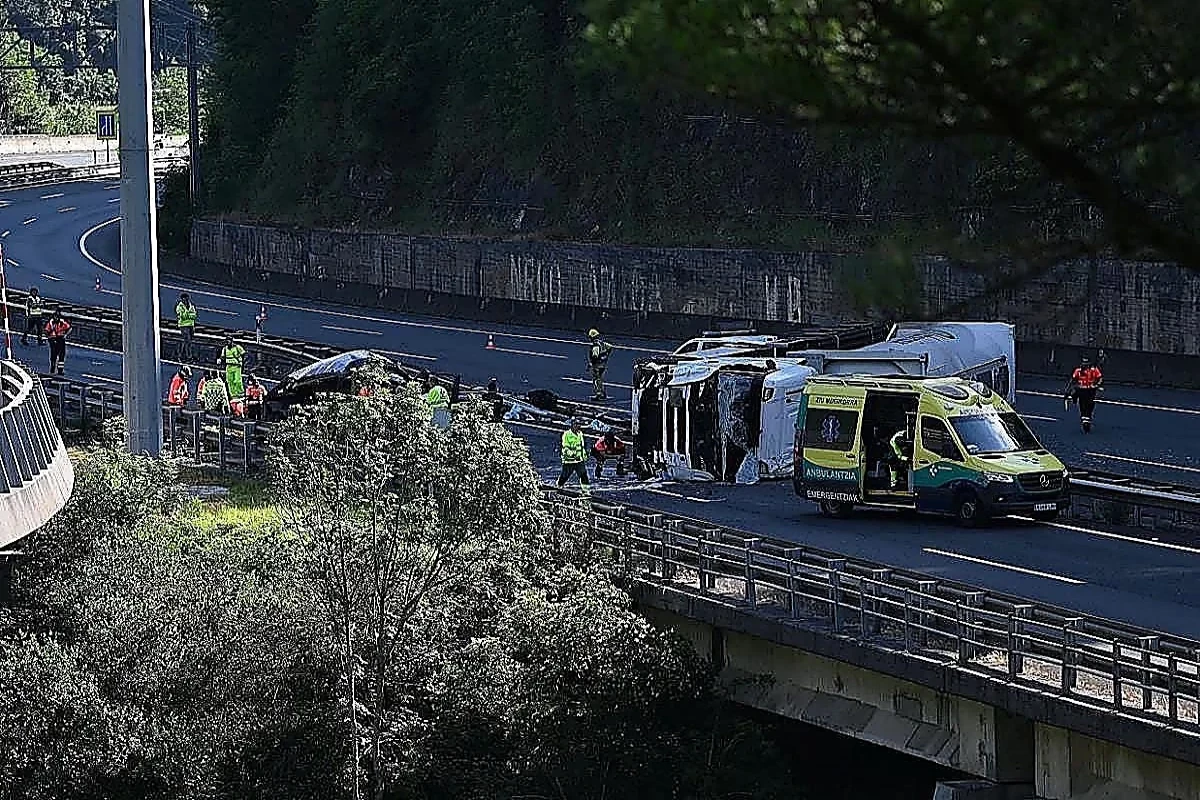 Five police officers killed in freeway crash in northern Spain