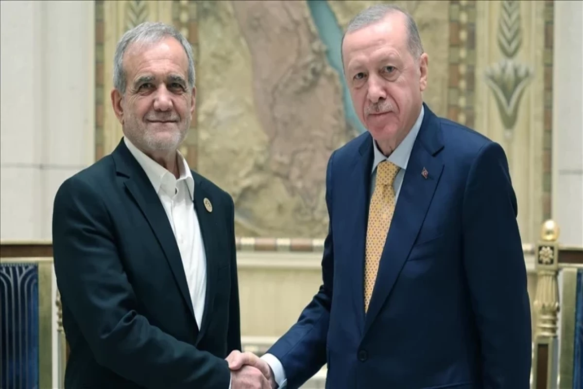 Turkish, Iranian Presidents hold telephone conversation